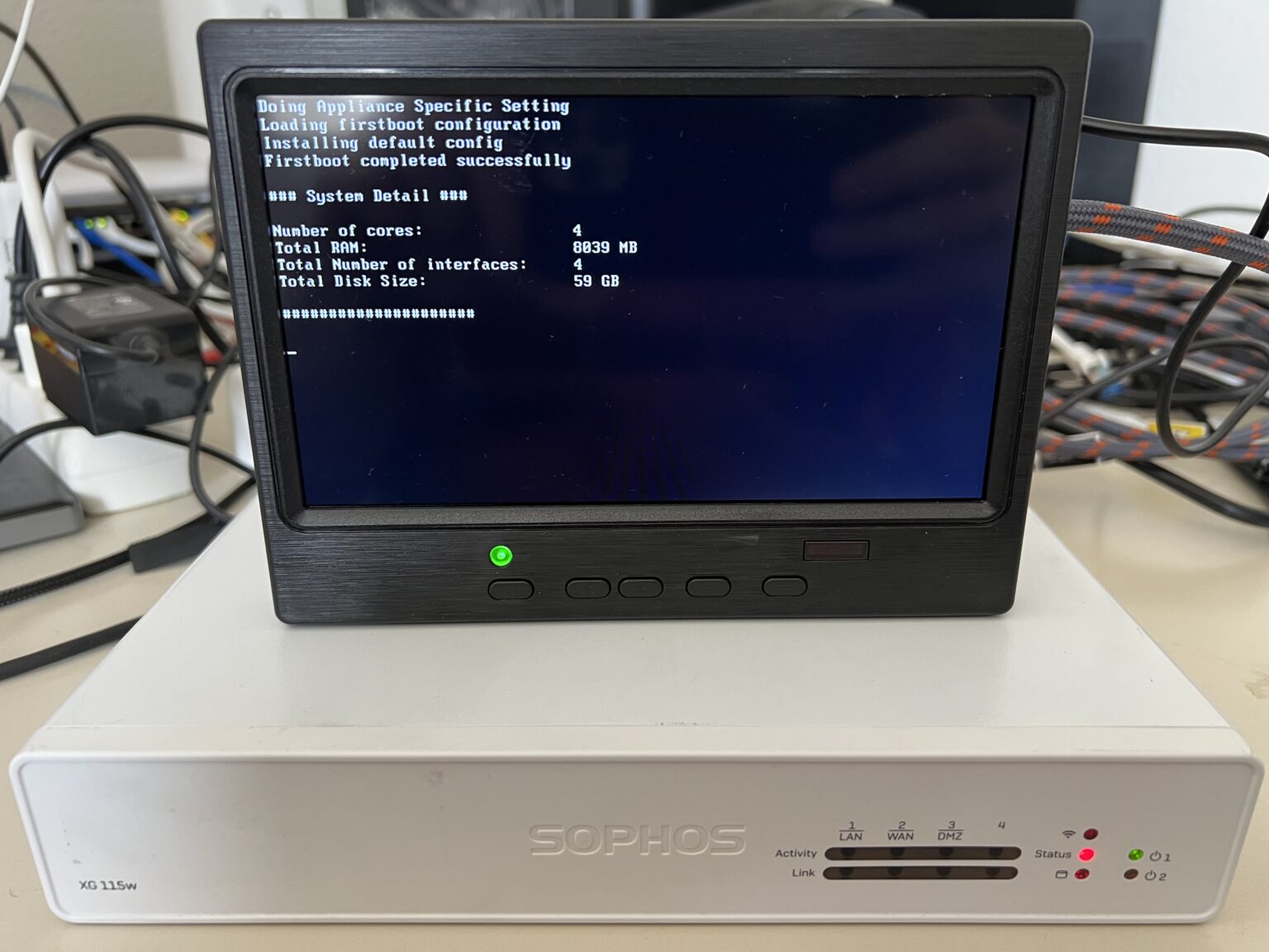 Installation von Sophos Home Firewall auf Sophos Hardware Appliance ...